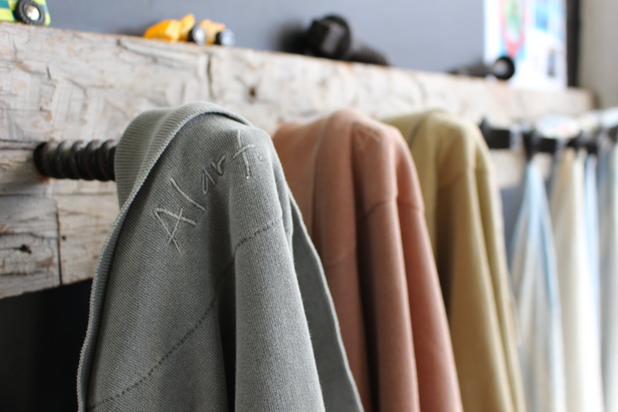 Louis & Max – Louis & Max